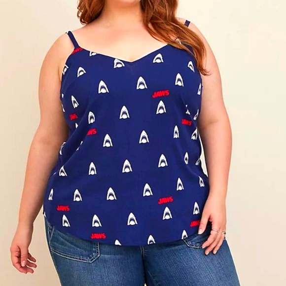 torrid | Tops | Nwt Torrid Tank Cami Jaws Movie Stretch Rayon Shark ...